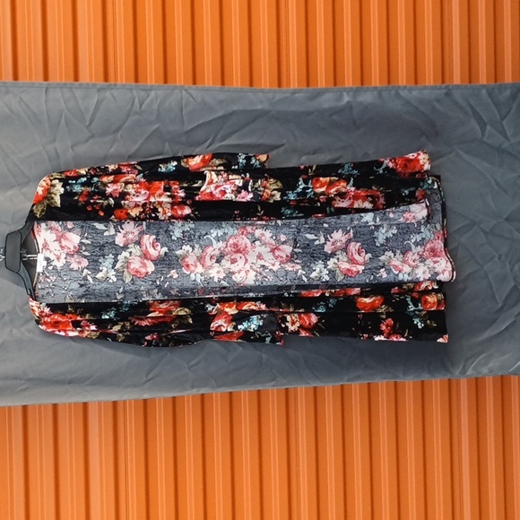 LuLaRoe | Jackets & Coats | Laura Jacket 328 | Poshmark